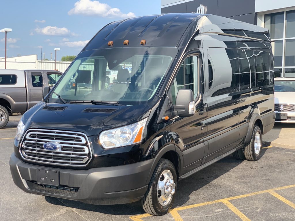 Livery & Fleet Trade Appraisals - Towne Livery Vehicles